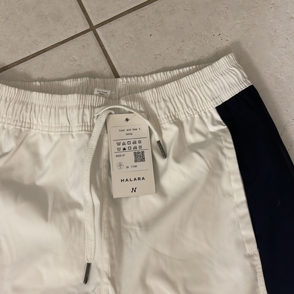HALARA | Pants & Jumpsuits | Halara Athletic Pants Parachute Type Size ...